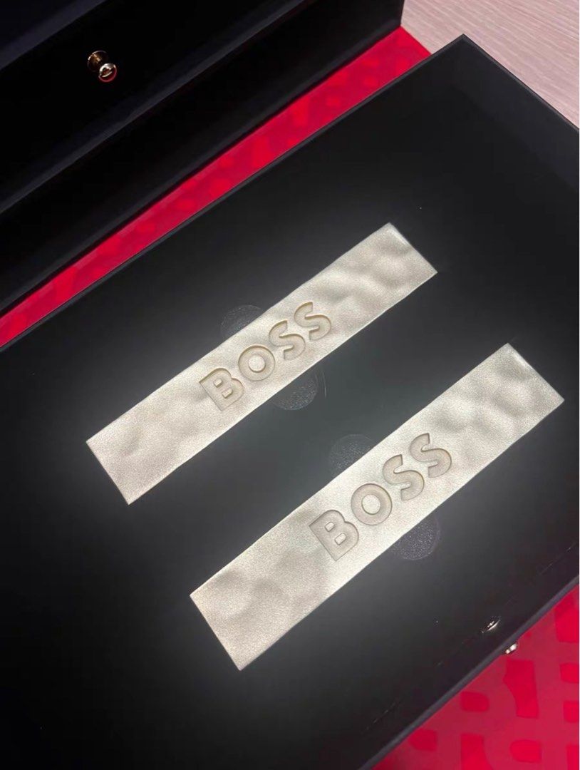 HUGO BOSS VVIP GIFT RED PACKET 2024 CHINESE CALLIGRAPHY BRUSH SET toy ...