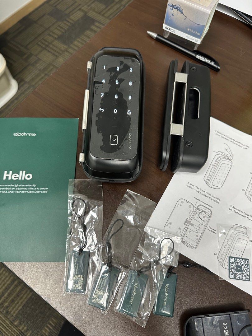 Igloo Home Glass Door Digital Lock, Everything Else on Carousell