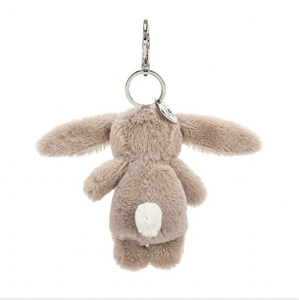 JELLYCAT BUNNY KEYCHAIN IN BEIGE (FACTORY DEFECT) GOOD QUALITY, Hobbies ...