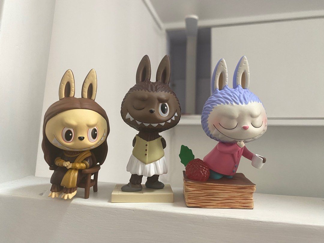 Labubu 甜品系列 Art系列 Popmart pop mart, 興趣及遊戲, 玩具 & 遊戲類 - Carousell