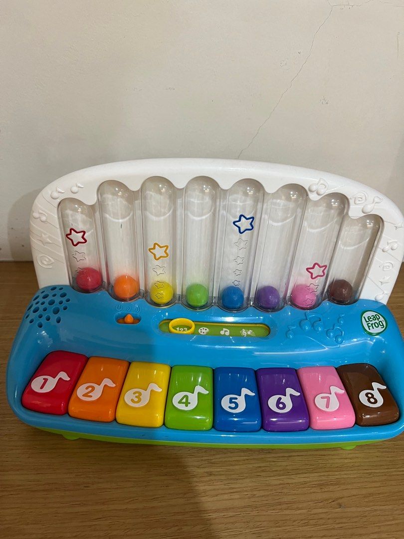 Leap Frog piano, Hobbies & Toys, Toys & Games on Carousell