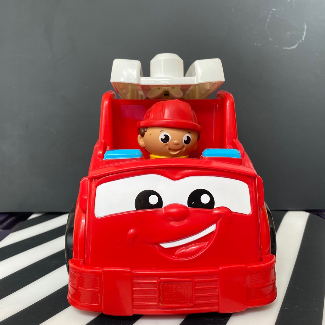 Megabloks First Builders Freddy Fire Truck, Bayi & Anak, Mainan & Baby ...
