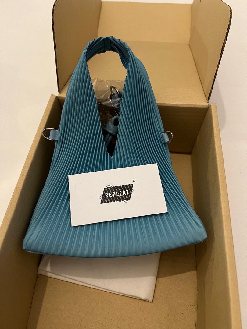 Repleat Hobo Petite Bag, Women's Fashion, Bags & Wallets, Shoulder Bags ...