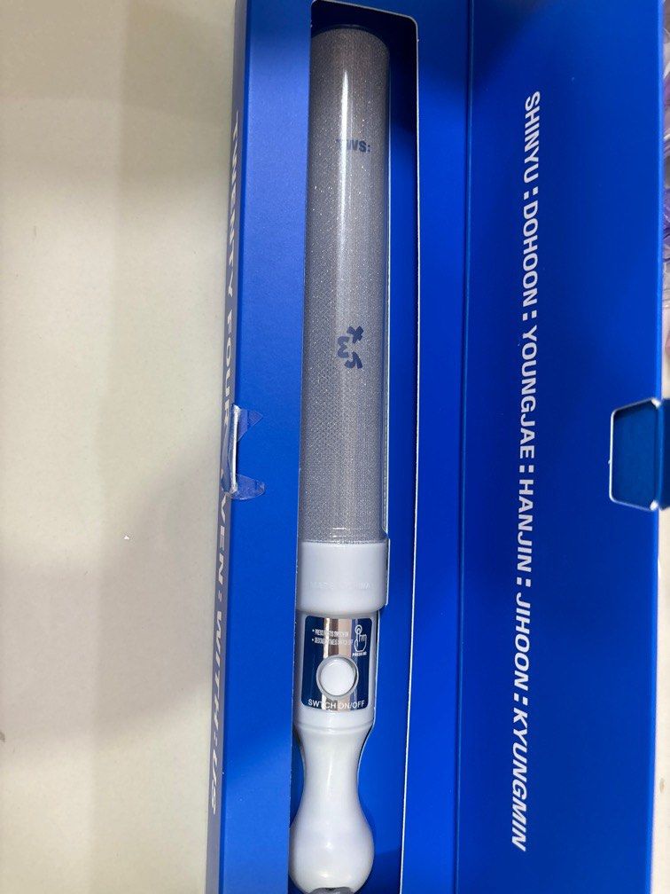 TWS Fan Showcase Broadcast Lightstick, Hobbies & Toys, Memorabilia ...