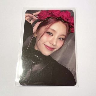 [WTT] Itzy born to be special edition mr vampire yeji chaeryeong yuna, Hobbies & Toys ...