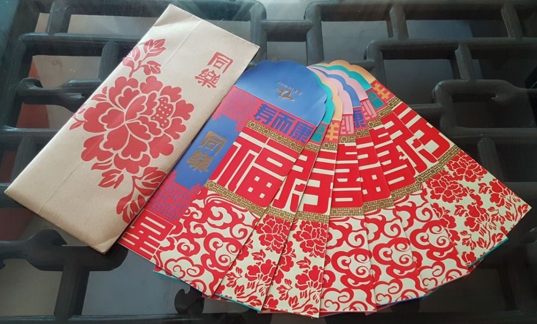 6/8 pcs Tung Lok Various Designs Red Packet / Ang Bao Pow Pao, Hobbies ...