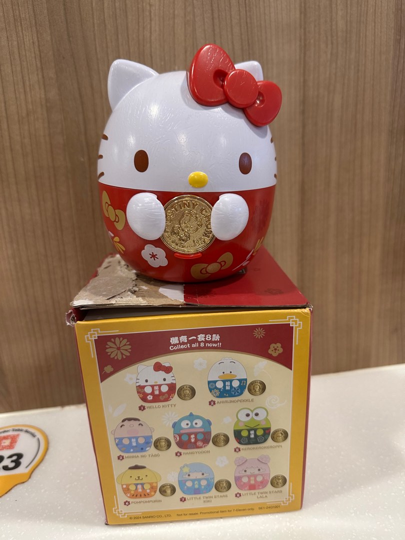 7-11 hello kitty coin bank, Hobbies & Toys, Memorabilia & Collectibles ...