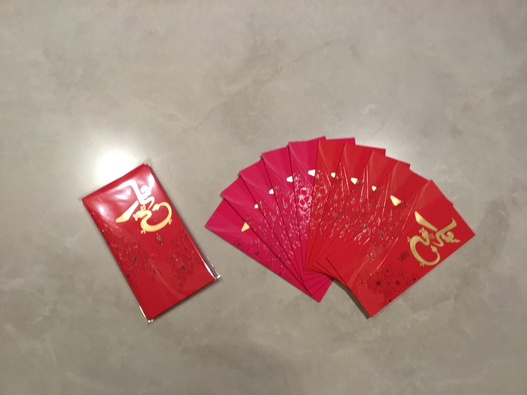 AIA 2024 CNY Ang Pow Red Packet Hong Bao Year of the Dragon, Hobbies ...