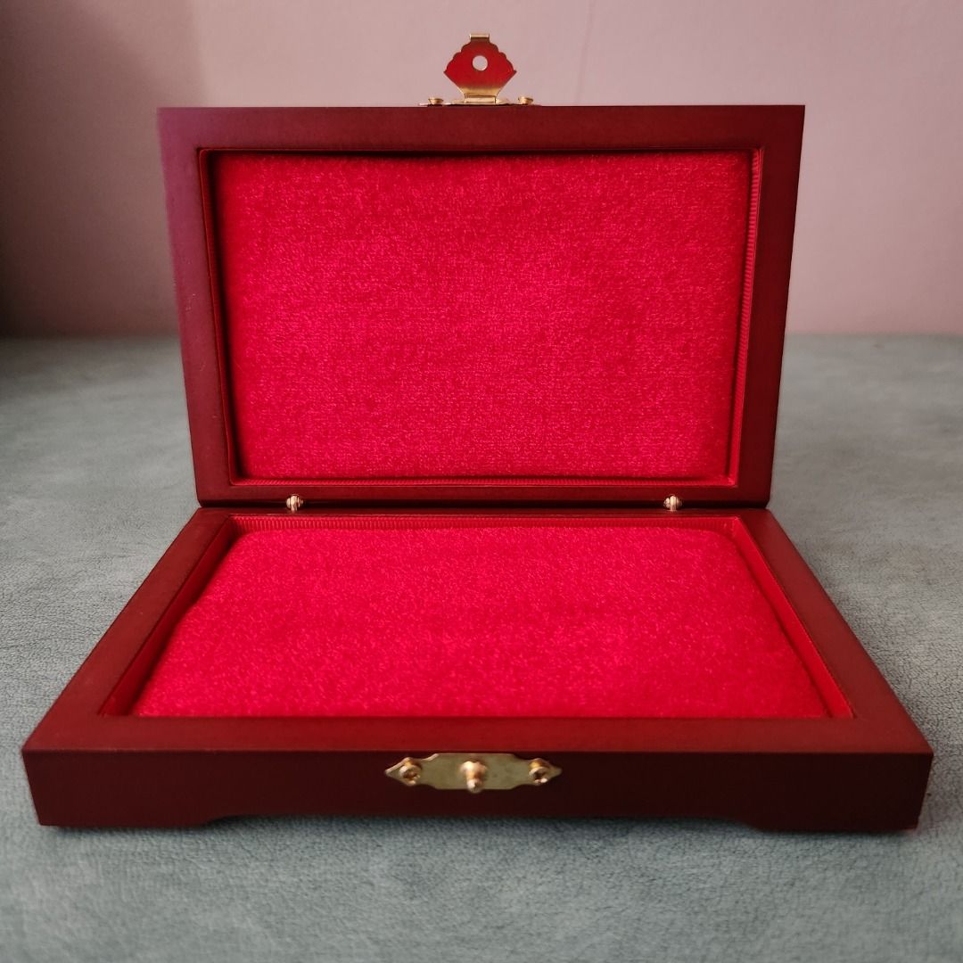 Amulet Box (Wooden), Hobbies & Toys, Memorabilia & Collectibles ...