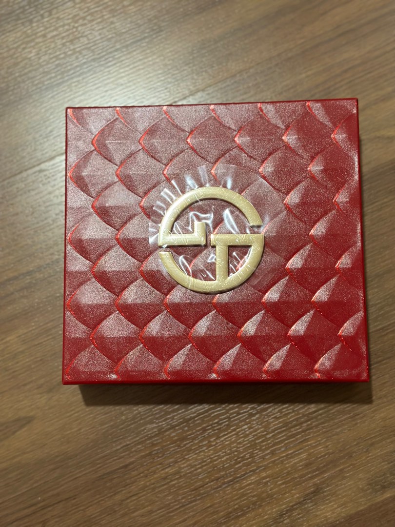 Giorgio Armani gift box, Women's Fashion, Jewelry & Organisers ...