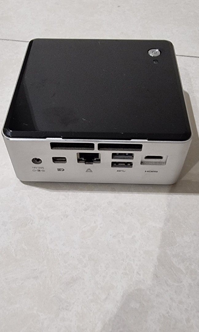 Intel NUC5i3RYH Mini PC, Computers & Tech, Desktops on Carousell