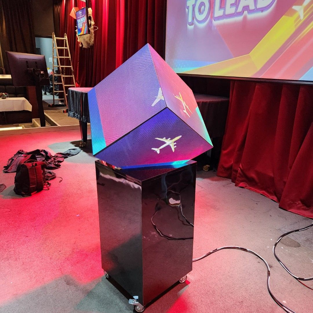 LED CUBE LED Videotron Indoor dan Outdoor Custom, Elektronik, TV & Perlengkapan Hiburan di Carousell