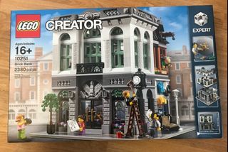Lego 10251 Brick Bank, Hobbies & Toys, Toys & Games on Carousell