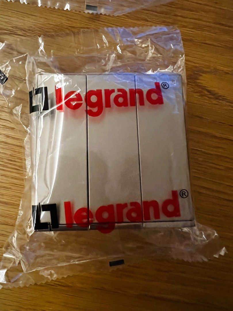 Legrand Galion 3 Gang 1 Way Switch Rose Gold, TV & Home Appliances ...