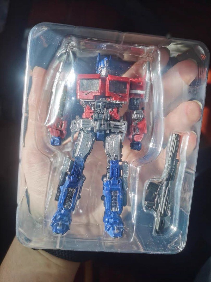 [Brand New] ET02 Optimus Prime / Transformable/ Best in small scale ...