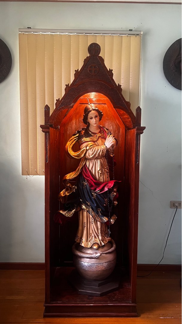 Narra Urna, Hobbies & Toys, Memorabilia & Collectibles, Religious Items ...