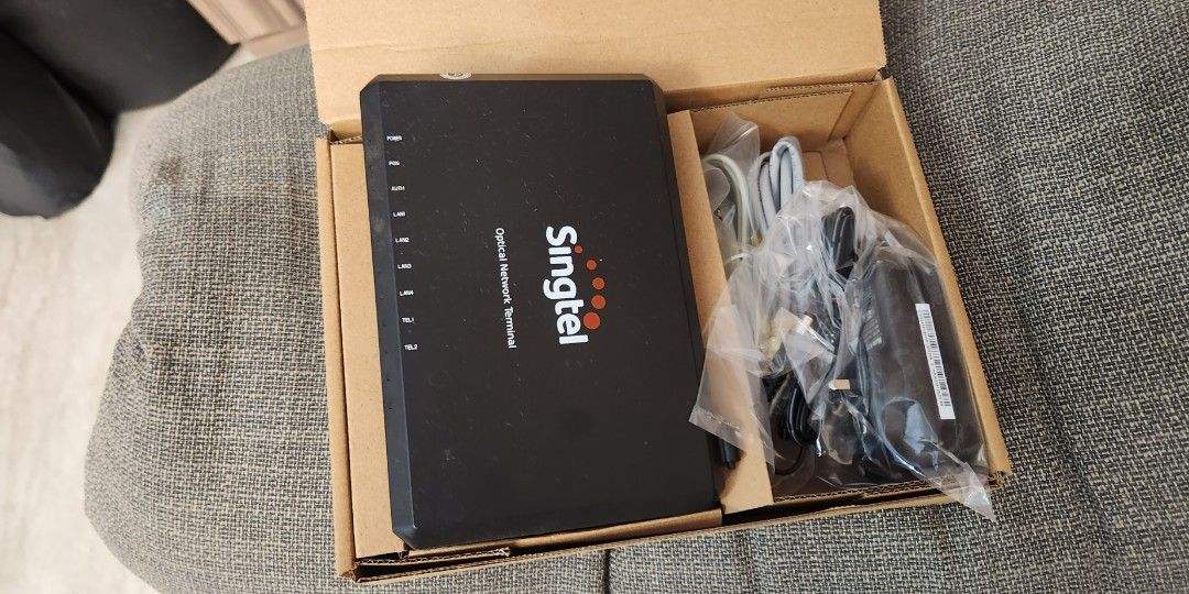 Old singtel fibre optic modem, Computers & Tech, Parts & Accessories ...