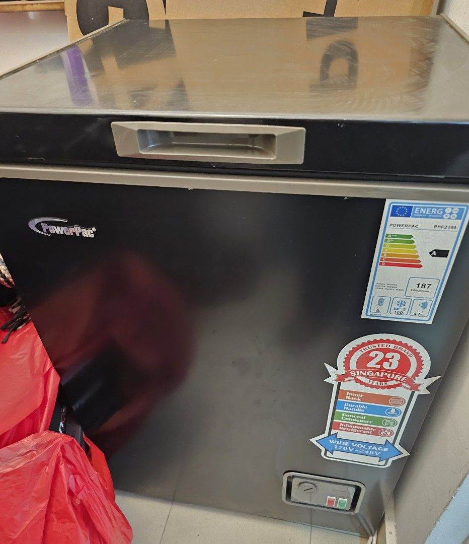Powerpac chest freezer 100L, TV & Home Appliances, Kitchen Appliances ...