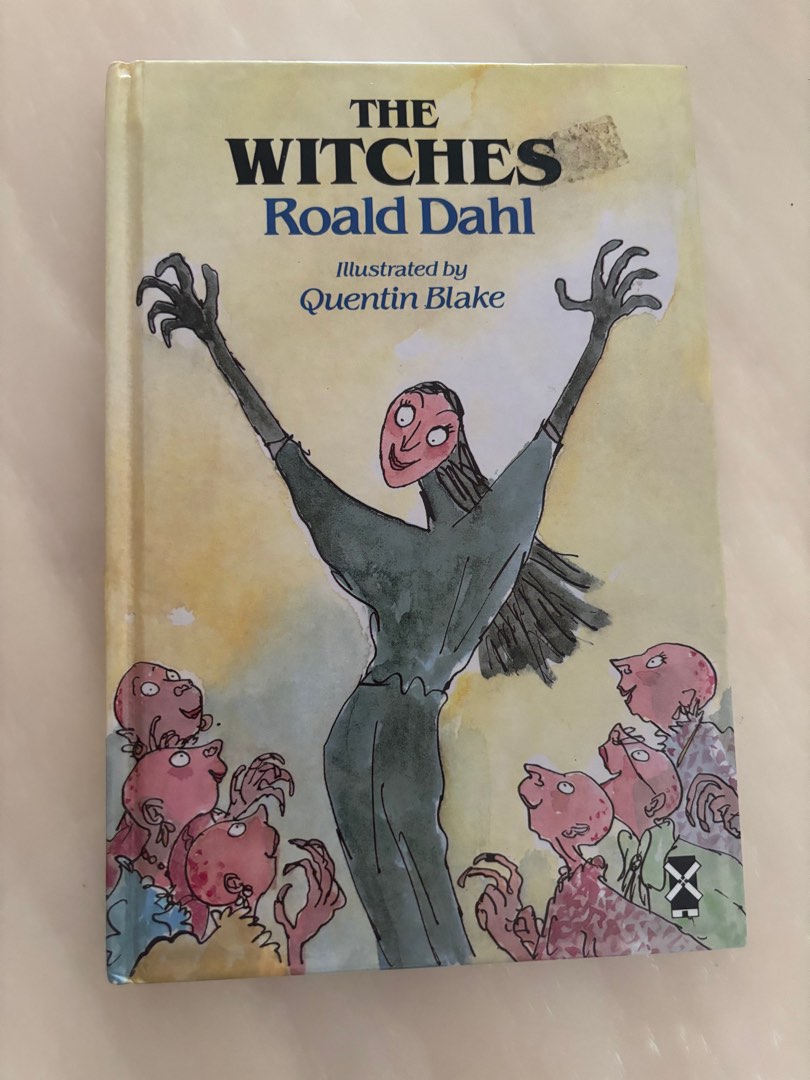 Ronald Dahl Book, Hobbies & Toys, Books & Magazines, Children's Books ...