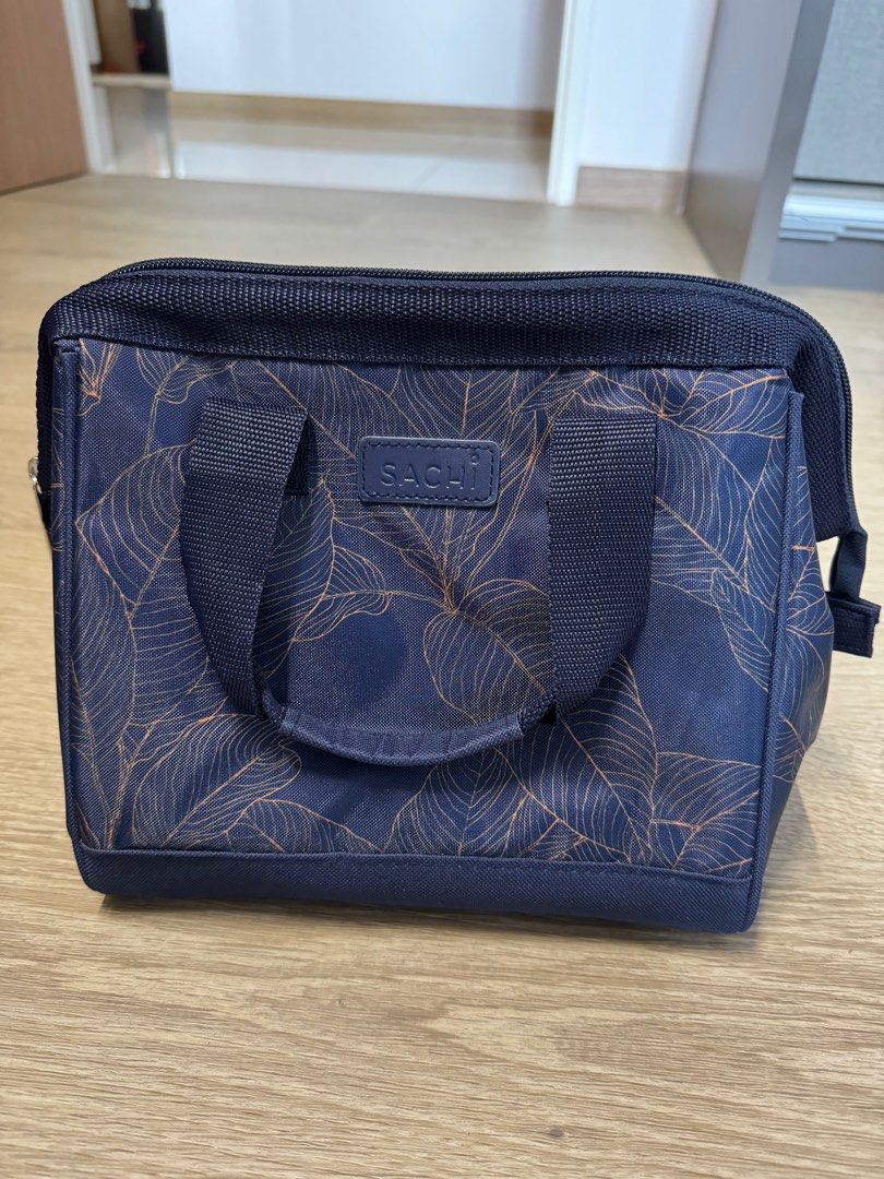 Sachi Cooler Bag, Women's Fashion, Bags & Wallets, Clutches on Carousell