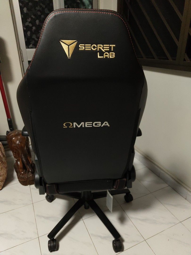 Secret Lab Omega gaming chair, Furniture & Home Living, Furniture ...