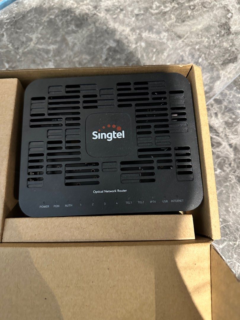 Singtel Mesh Set, Computers & Tech, Parts & Accessories, Networking on ...