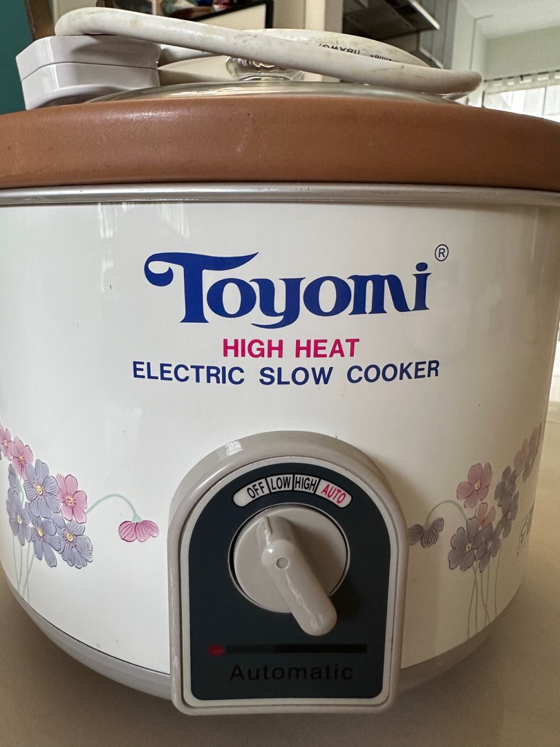 Toyomi 4.7L high heat crockery pot slow cooker, TV & Home Appliances ...