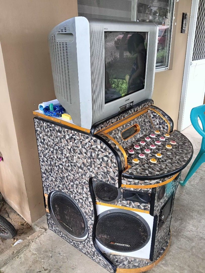 Videoke machine, Audio, Soundbars, Speakers & Amplifiers on Carousell