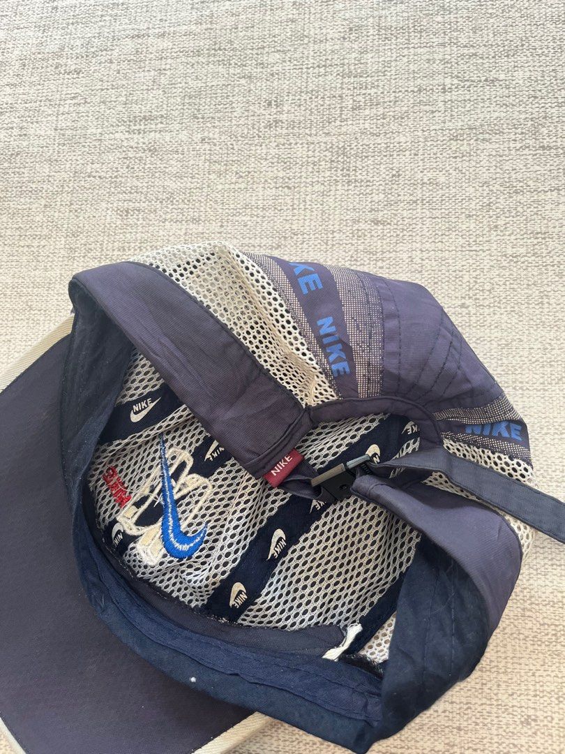 Vintage Nike Panel Cap, Fesyen Pria, Aksesoris, Topi di Carousell