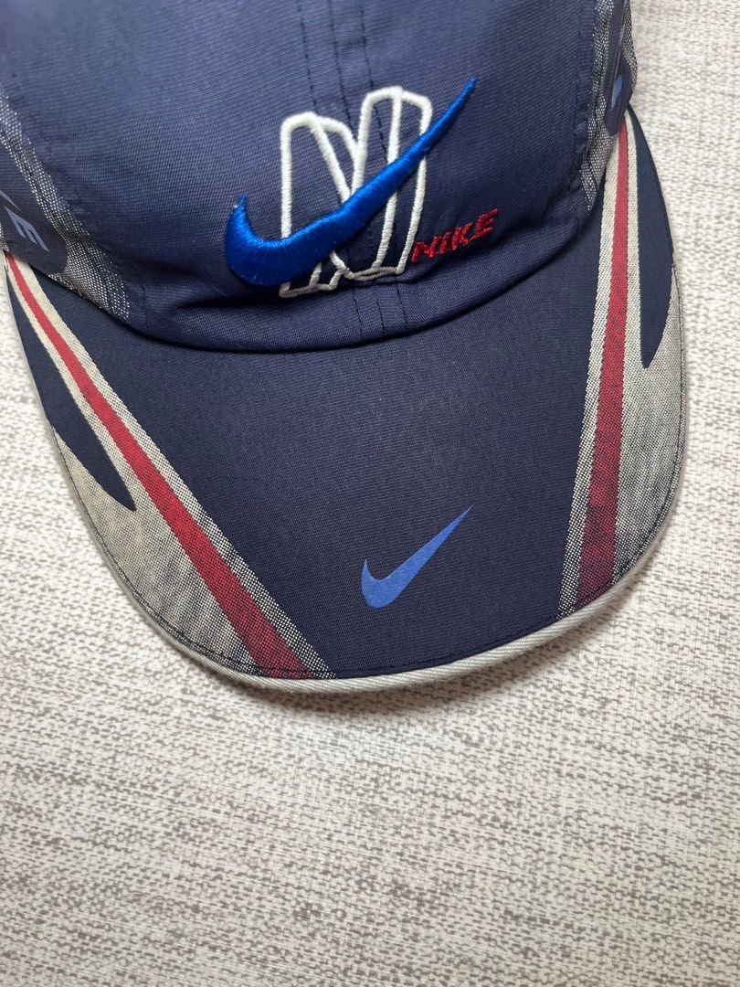 Vintage Nike Panel Cap, Fesyen Pria, Aksesoris, Topi di Carousell