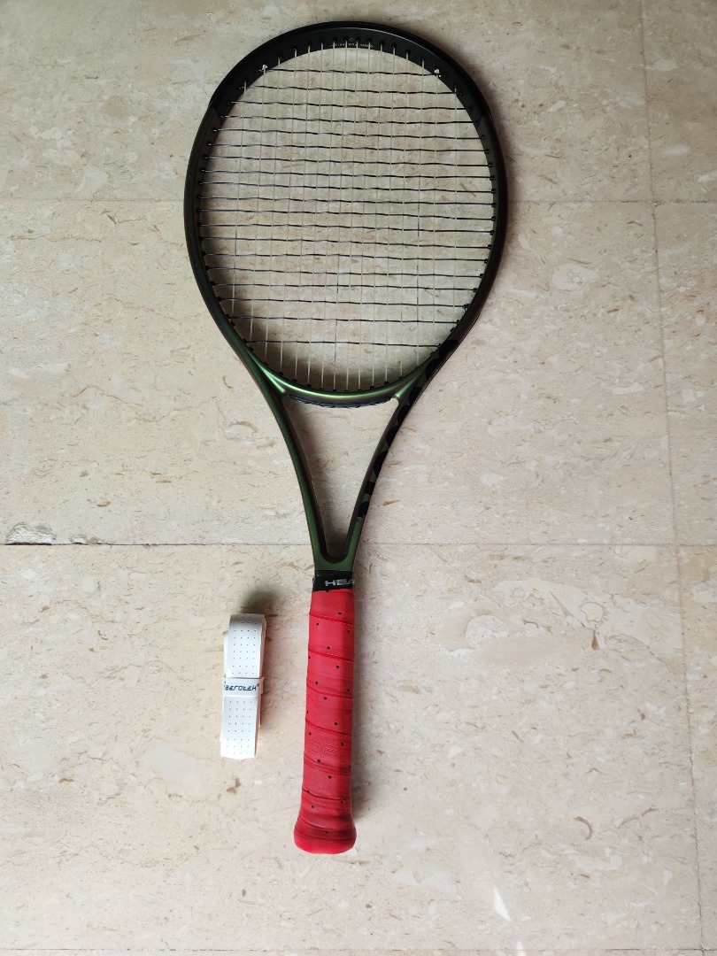 Wilson Blade V8 (100L) Tennis Racket /w new grip, Sports Equipment, Sports & Games, Racket ...