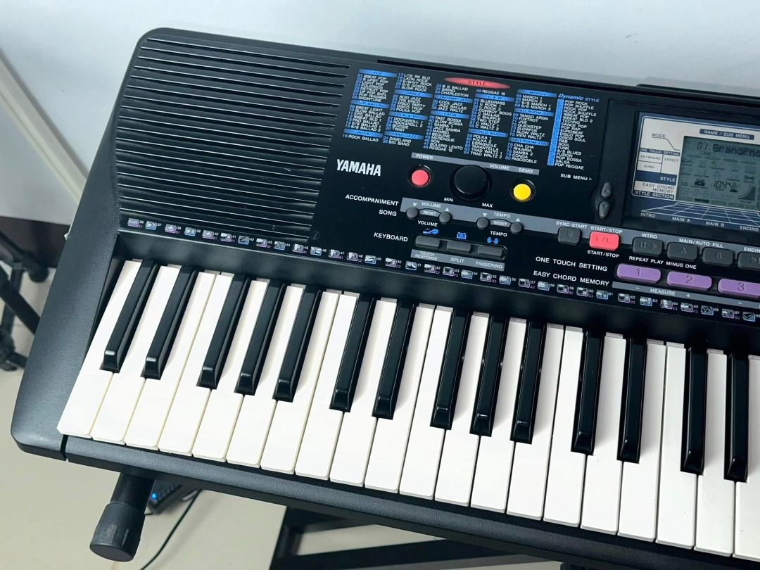 Yamaha PSR 220 Piano Keyboard Organ 61 Keys Touch Response, Hobbies ...