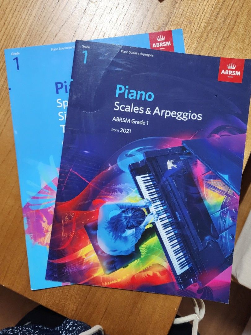 ABRSM Piano Grade 1, Scales & Arpeggios and Specimen Sight Reading ...