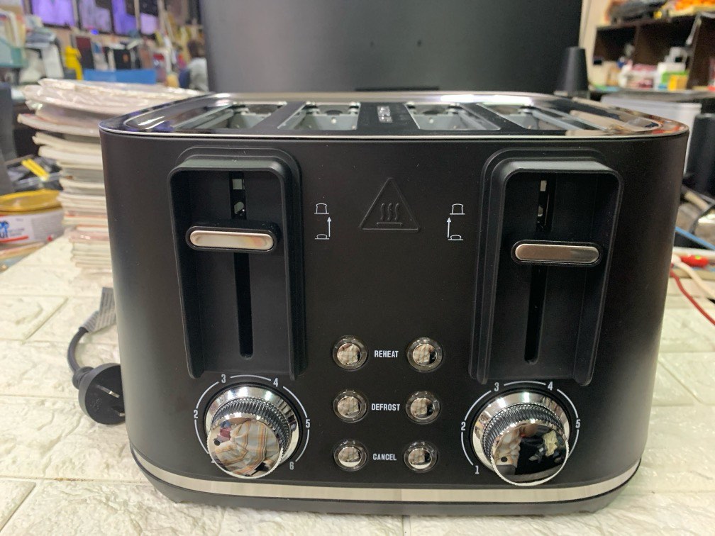 Anko Matt Black 4 Slice Toaster - 220volts, TV & Home Appliances ...