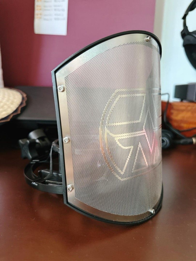 Aston Microphone Origin with Pop Filter, Audio, Microphones on Carousell