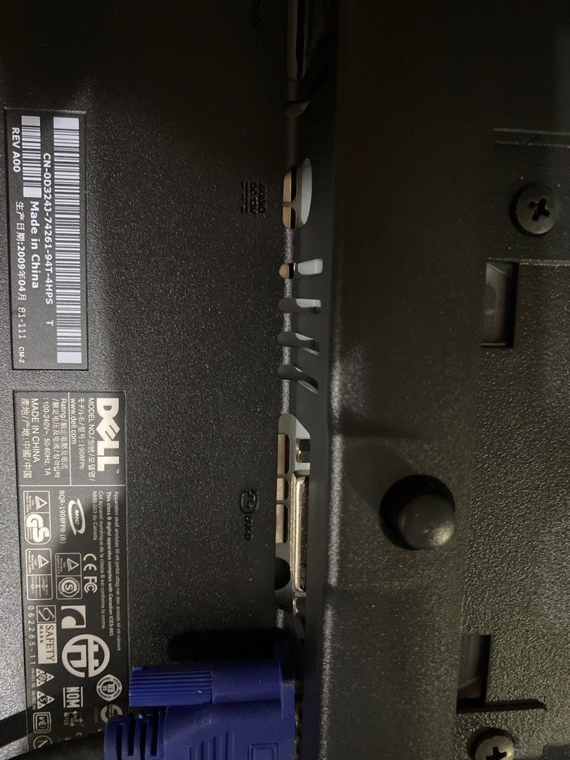 Dell monitor 19 inch, Computers & Tech, Desktops on Carousell