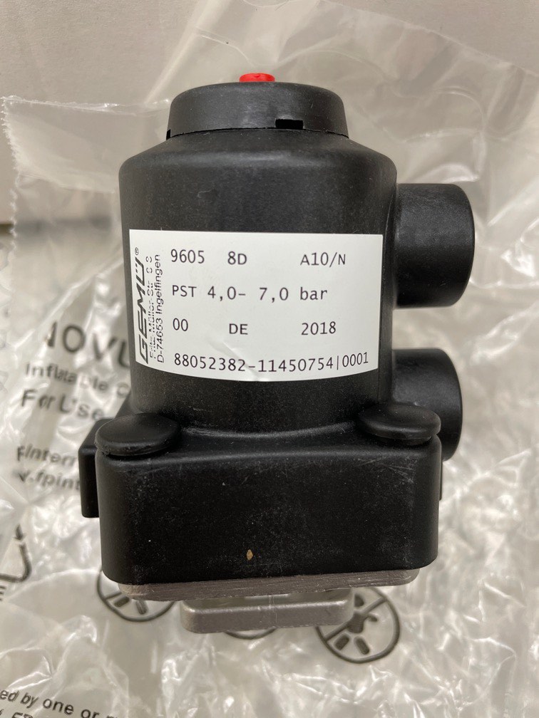 Diaphragm Valve from Gemu, Everything Else on Carousell