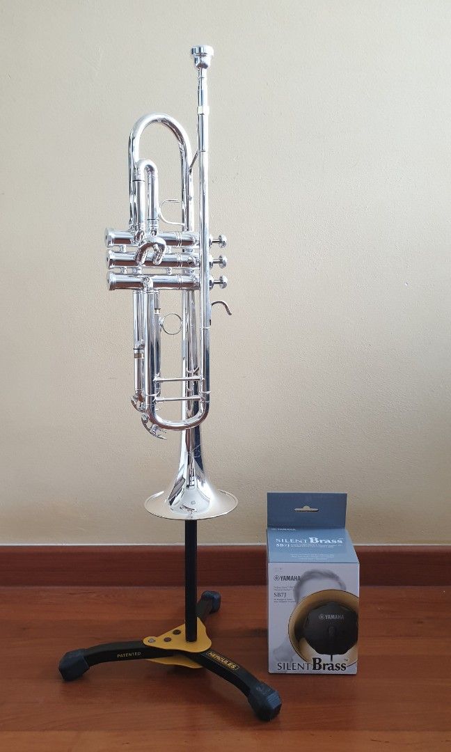 Hercules Trumpet Stand, Hobbies & Toys, Music & Media, Music ...