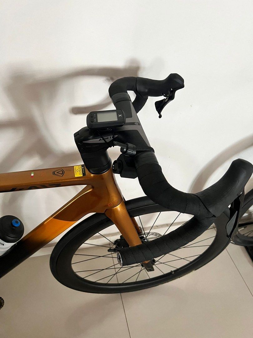 Java Air Fuoco Carbon Fiber Road Bike, Sports Equipment, Bicycles ...