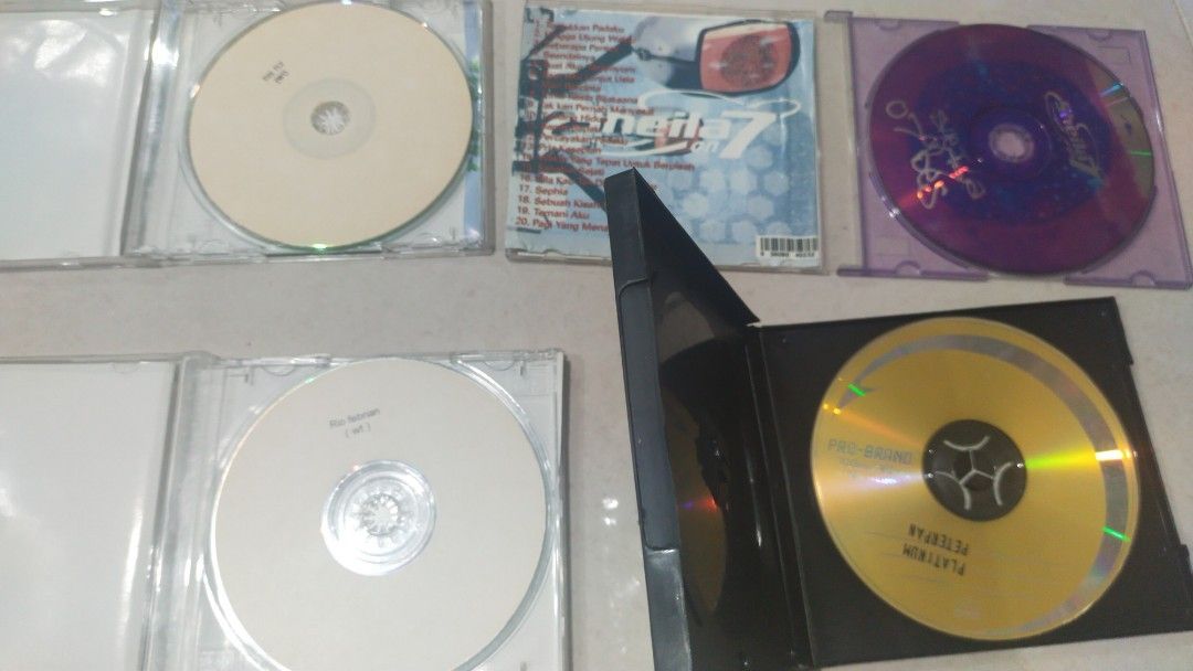 Kaset VCD dan CD Lawas ( Take All Rp 30,000 ), Musik & Media, CD, DVD ...
