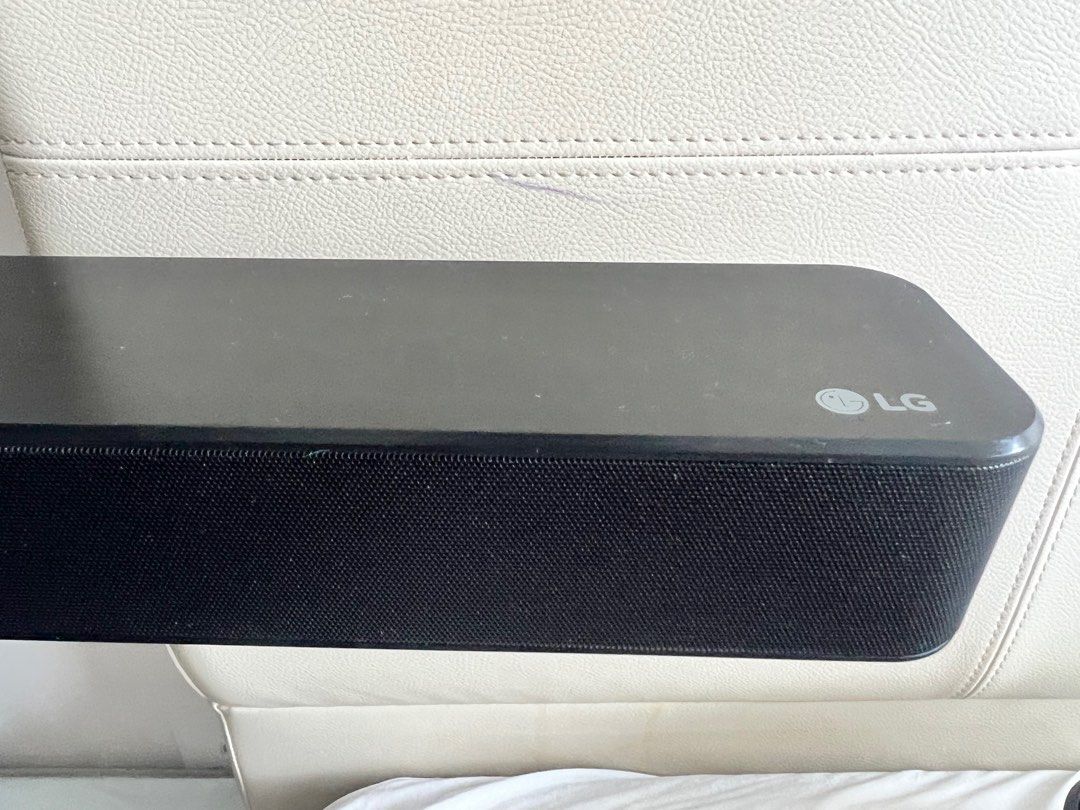 LG Bluetooth sound bar, Audio, Soundbars, Speakers & Amplifiers on ...