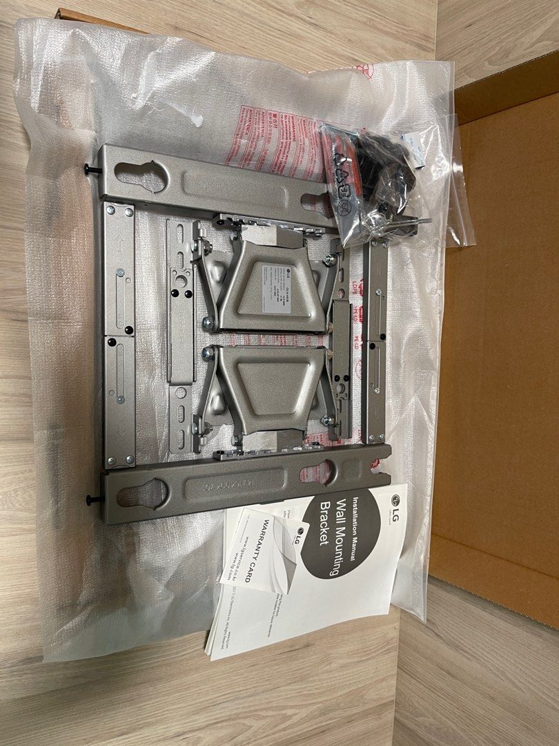 LG TV wall mount bracket, TV & Home Appliances, TV & Entertainment, TV ...