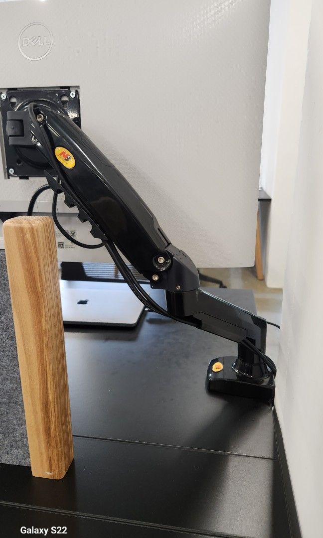 Monitor Arm, Computers & Tech, Parts & Accessories, Other Accessories ...