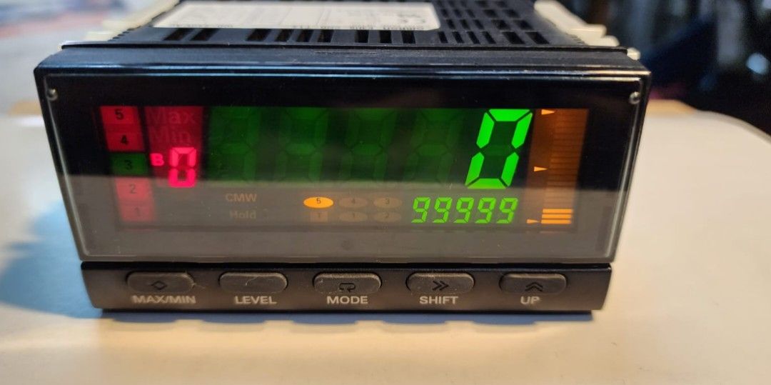 OMRON PANEL Meter K3HB 220V, Computers & Tech, Parts & Accessories ...