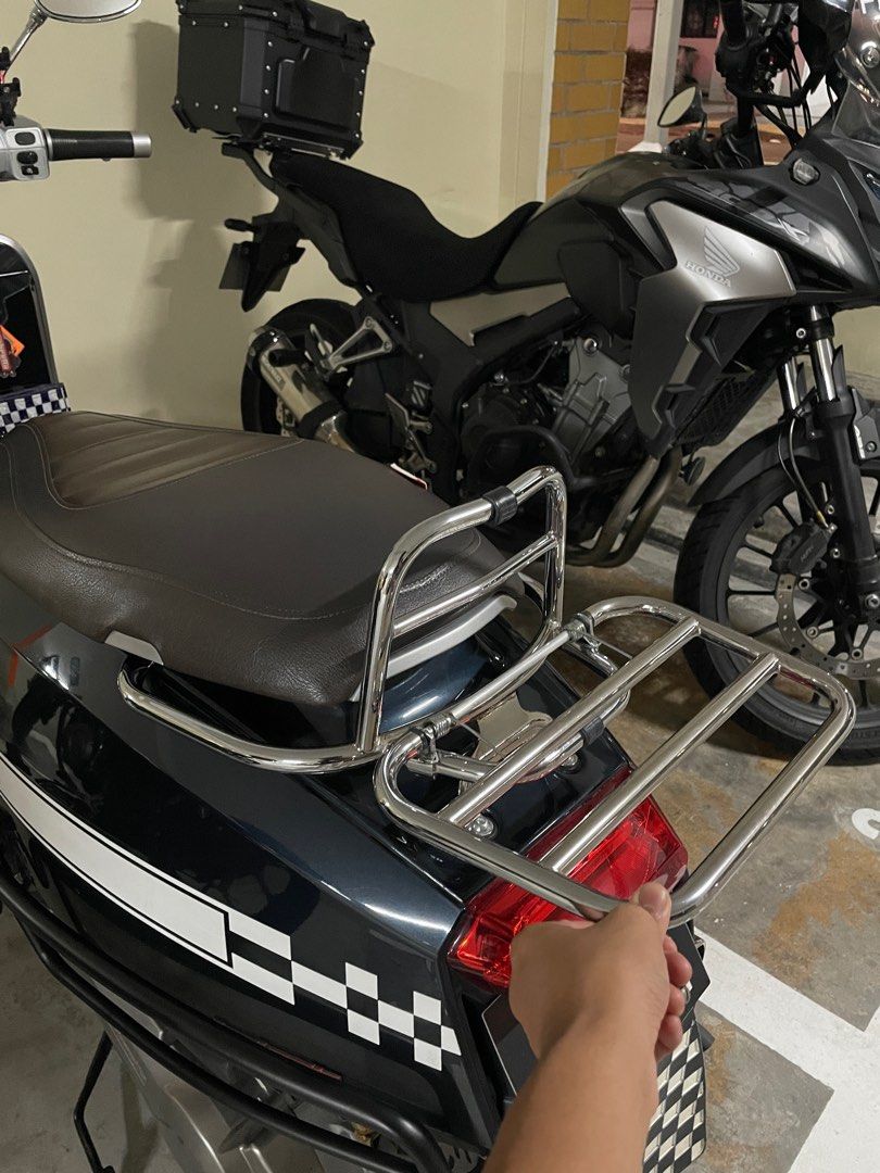 Original Lambretta V200 Rear Rack Chrome, Motorcycles, Motorcycle ...