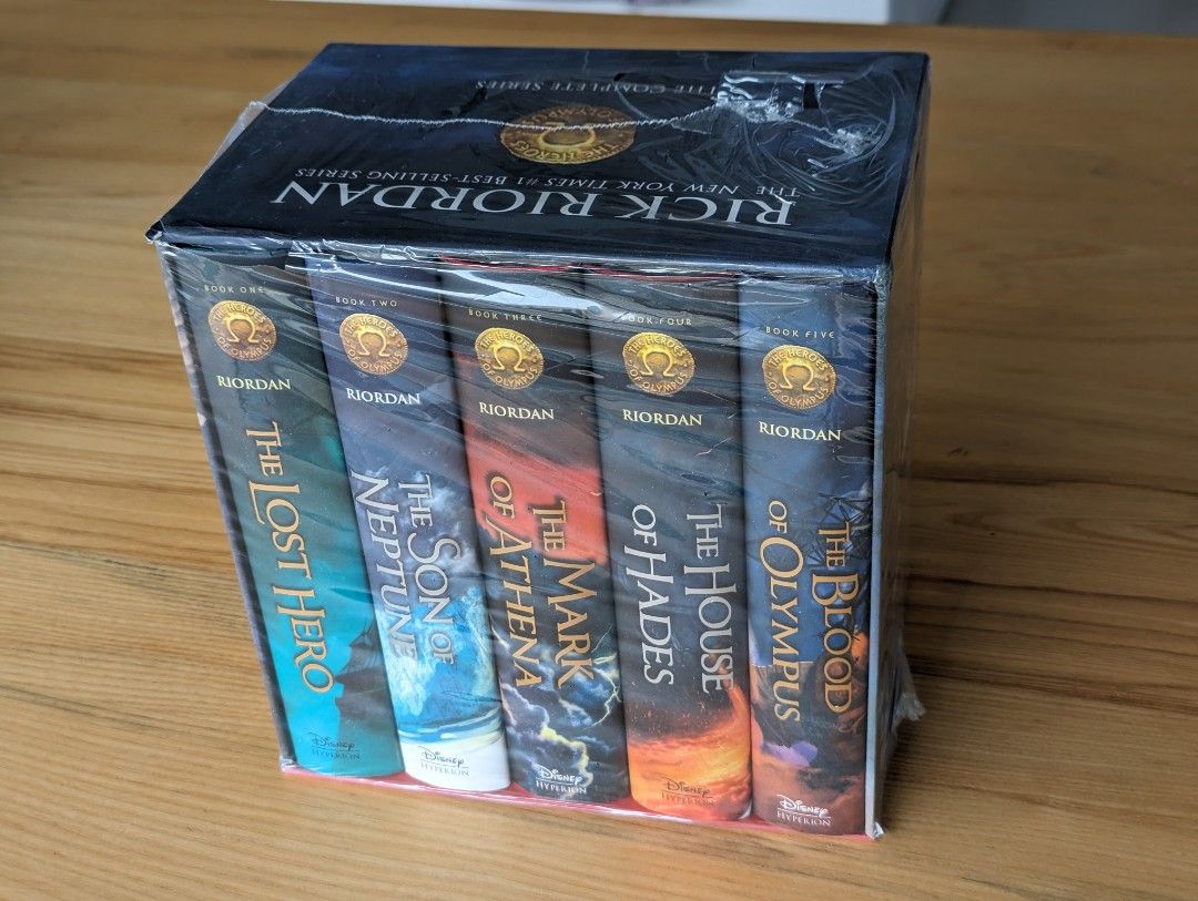 Percy Jackson 5-Book Series: The Heros of Olympus, Hobbies & Toys ...