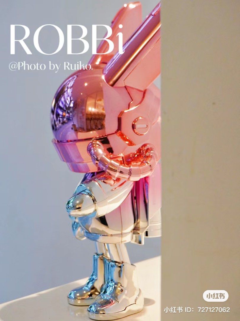 Ready stock Robbi Art Love in the universe 400%, Hobbies & Toys, Toys ...
