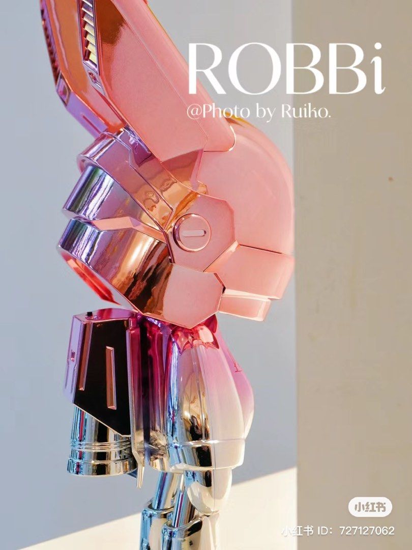 Ready stock Robbi Art Love in the universe 400%, Hobbies & Toys, Toys ...