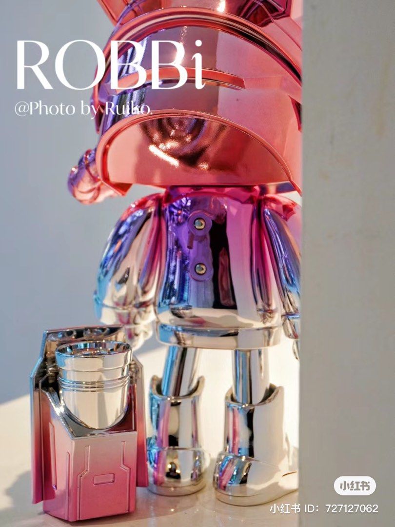 Ready stock Robbi Art Love in the universe 400%, Hobbies & Toys, Toys ...