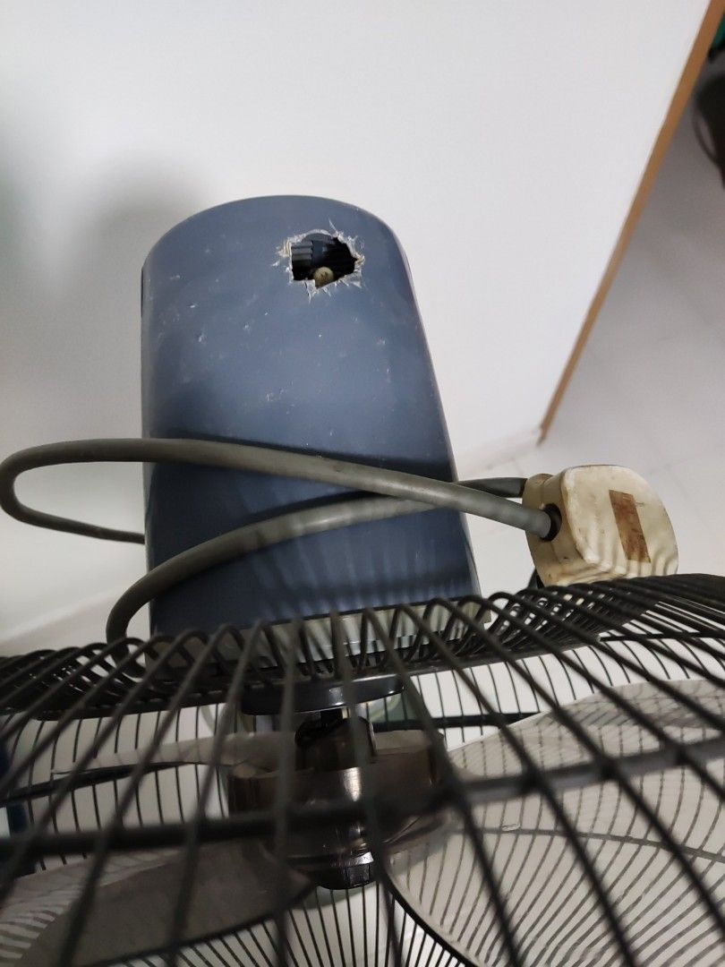 Used standing fan, Furniture & Home Living, Lighting & Fans, Fans on ...